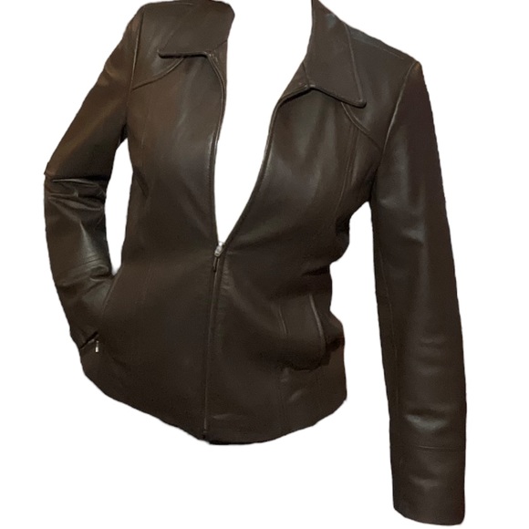 Covington | Jackets & Coats | Classic Covington Fitted Brown Leather ...